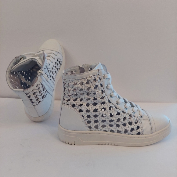 Free People | Shoes | Free People Ivory Hayes High Top Sneaker Size 8 ...